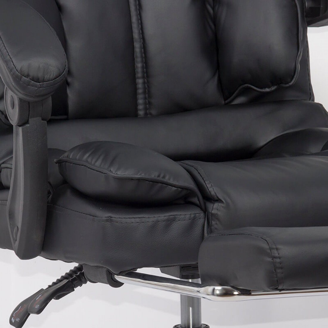 Scaun directorial cu suport de picioare OFF 415 negru | Scauneonline.ro
