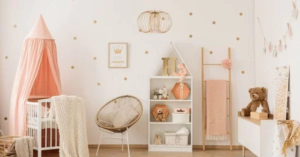 Idei de amenajare cameră fete: ghid practic de decorare | ScauneOnline.ro